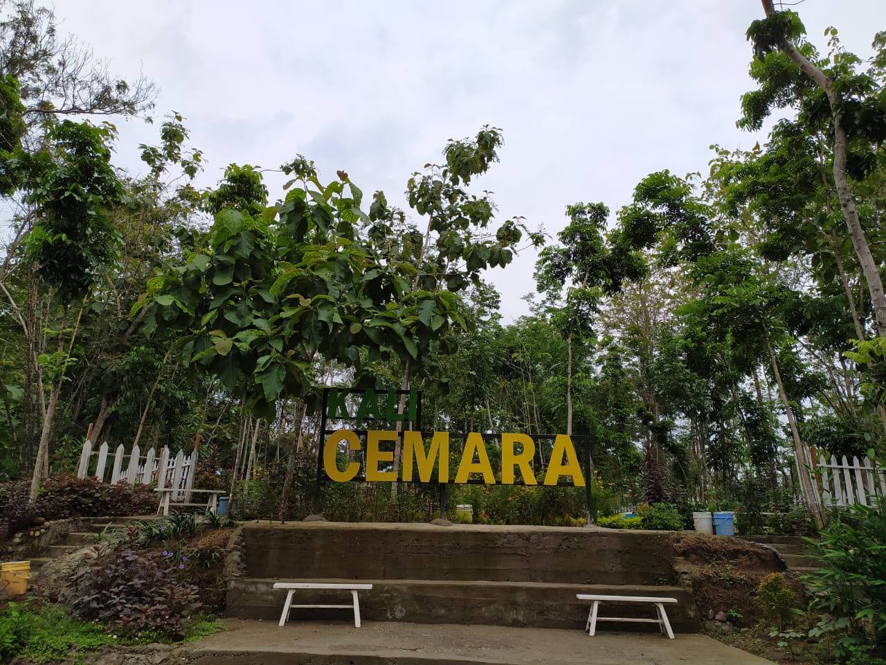 Menikmati Pesona Wisata Bernuansa Kali Cemara Simo Boyolali